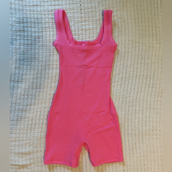 SKIMS | Pants & Jumpsuits | Nwt Skims Cotton Rib Onesie Pink Small ...